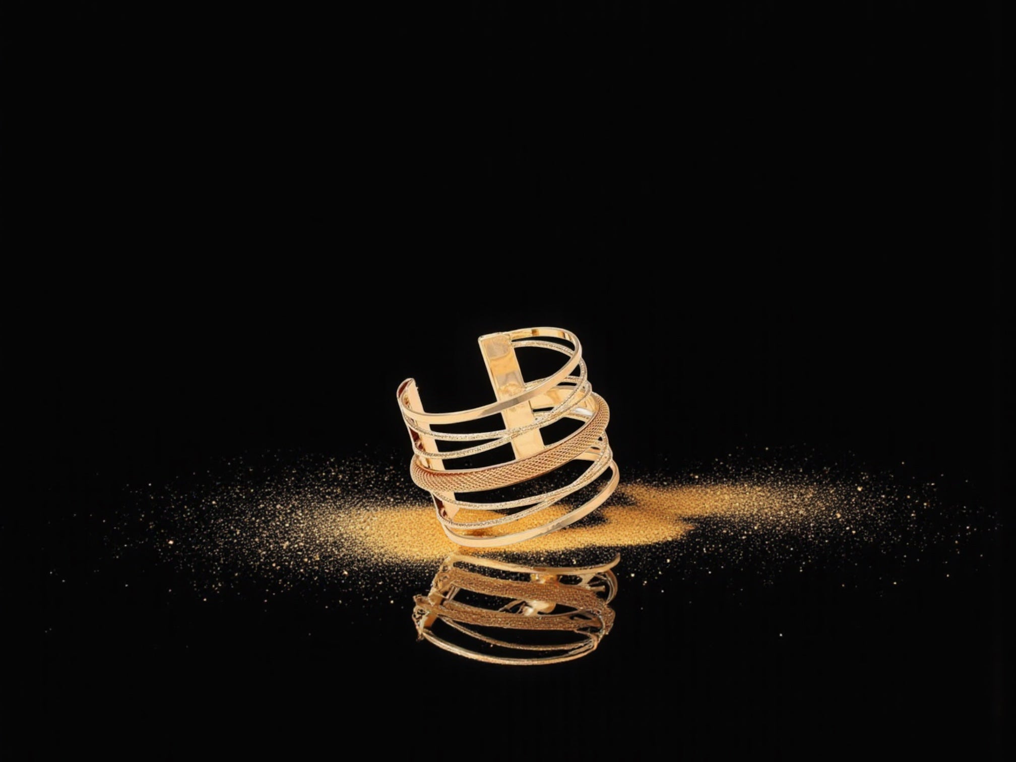 Extravaganter Metal-Armreif im Hip-Hop-Punk-Style – Beauty Visions